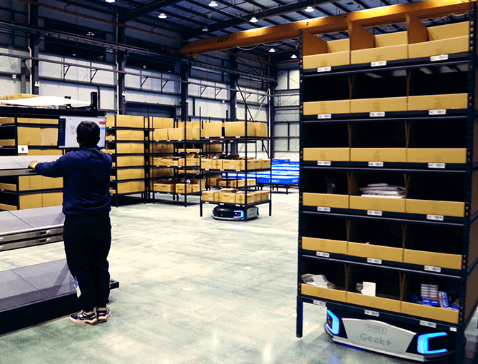 Transform Warehouse Operations with Robotic Picking | FORTNA